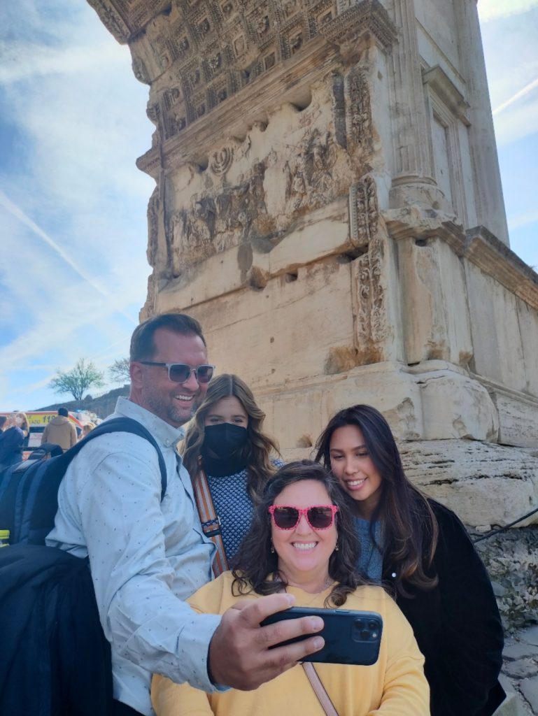 Colosseum, Arch of Titus, Palatine and Forum | JW Rome Tours